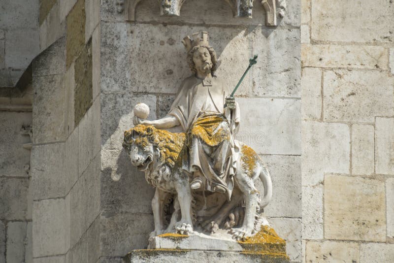 Figura En Dom St Peter En Regensburg Foto de archivo - Imagen de forma ...