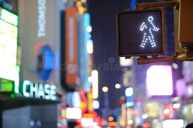 Figure on traffic light editorial stock photo. Image of blurred - 21577583