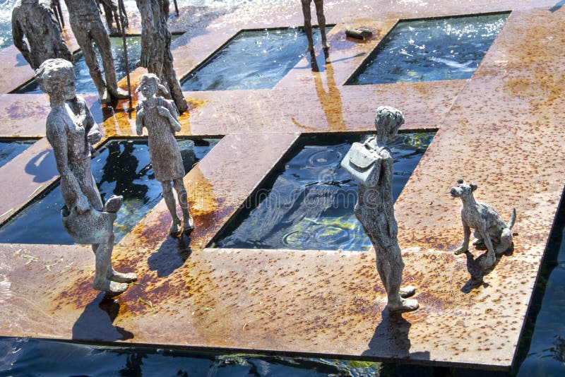 Figures in the water. editorial photo. Image of inhabitants - 189314941