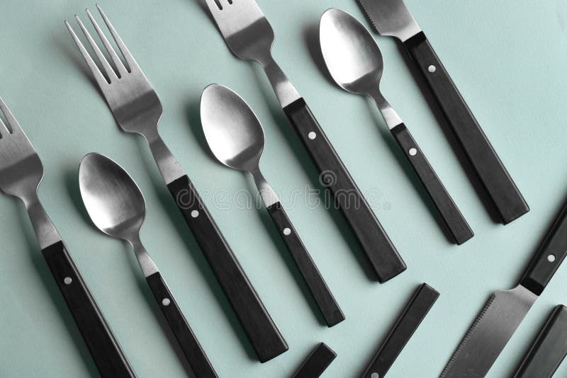 Fije De Las Bifurcaciones, De Las Cucharas Y De Los Cuchillos De Plata ... Fije De Las Bifurcaciones, De Las Cucharas Y De Los Cuchillos De Plata ...