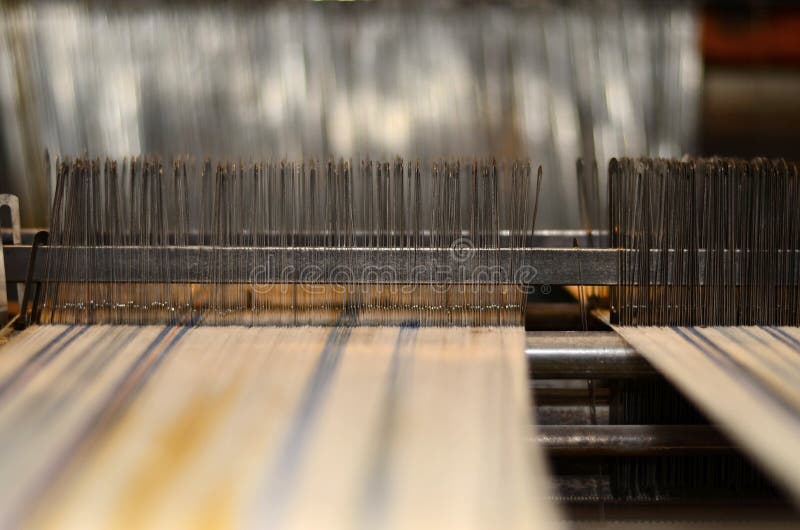 Le Macchine Per Filare Avvolgono Il Filo Fotografia Editoriale ...