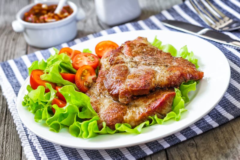 Filete foto de archivo. Imagen de filete, adobado, placa - 32568086