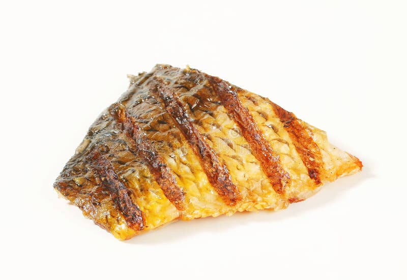 Filete Asado a La Parilla De La Carpa Imagen de archivo - Imagen de ...