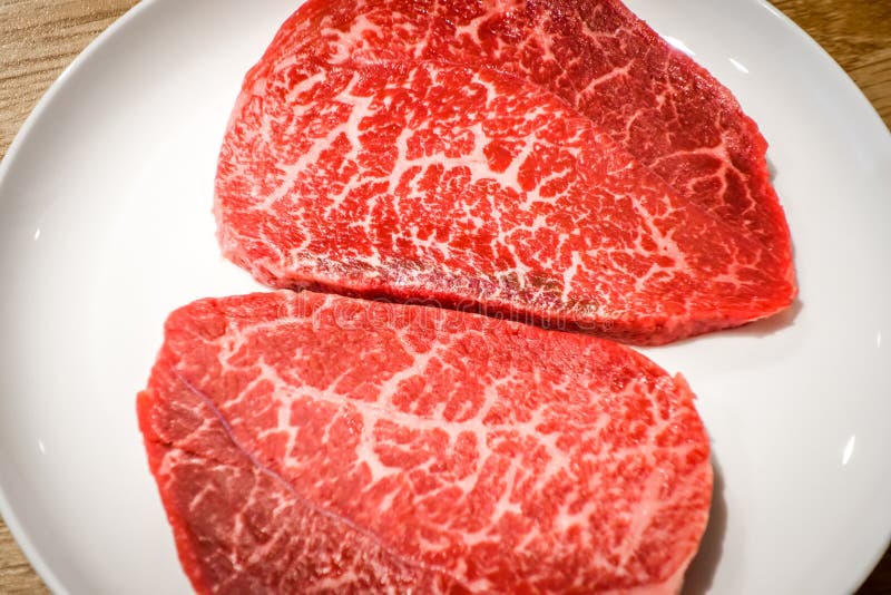 Filete De Carne De Vaca Del Wagyu De Kobe Imagen de archivo - Imagen de ...