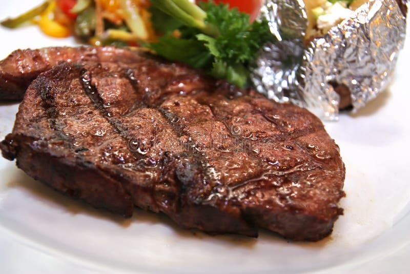 Filete de filete grueso imagen de archivo. Imagen de filete - 11001453