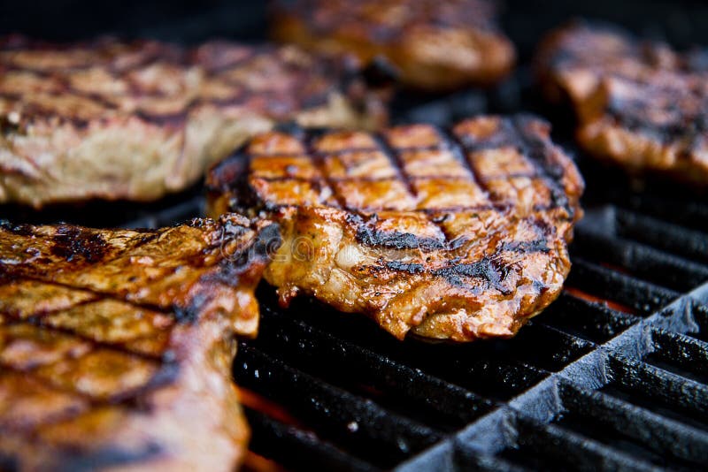 Filete De Solomillo Asado a La Parilla Foto de archivo - Imagen de ...
