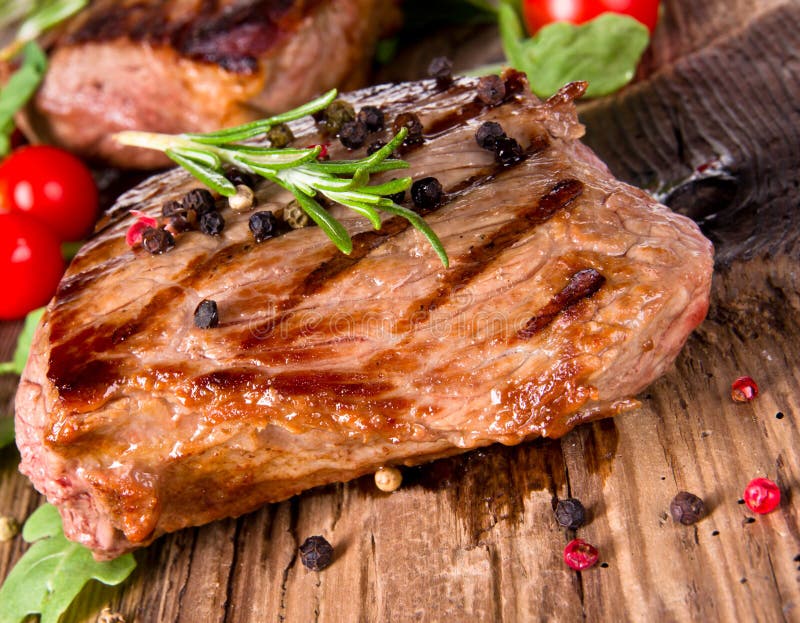 Filete fresco imagen de archivo. Imagen de linda, departamento - 25875365