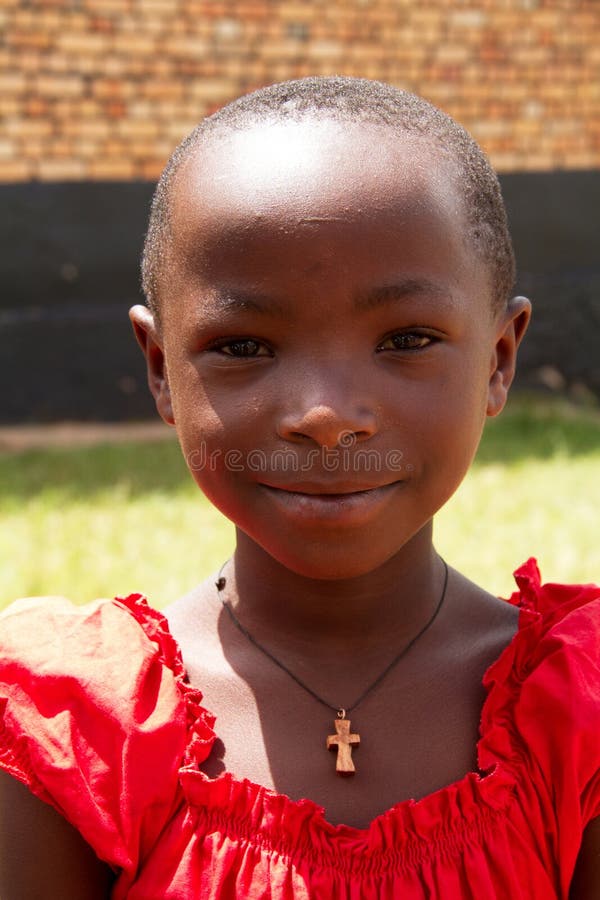 Fille africaine photo éditorial. Image du africain, noir - 50117991