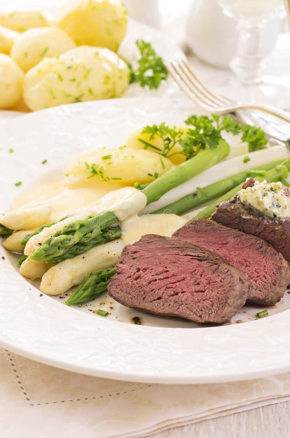 Fillet Steak with Asparagus Stock Photo - Image of portion, medium ...