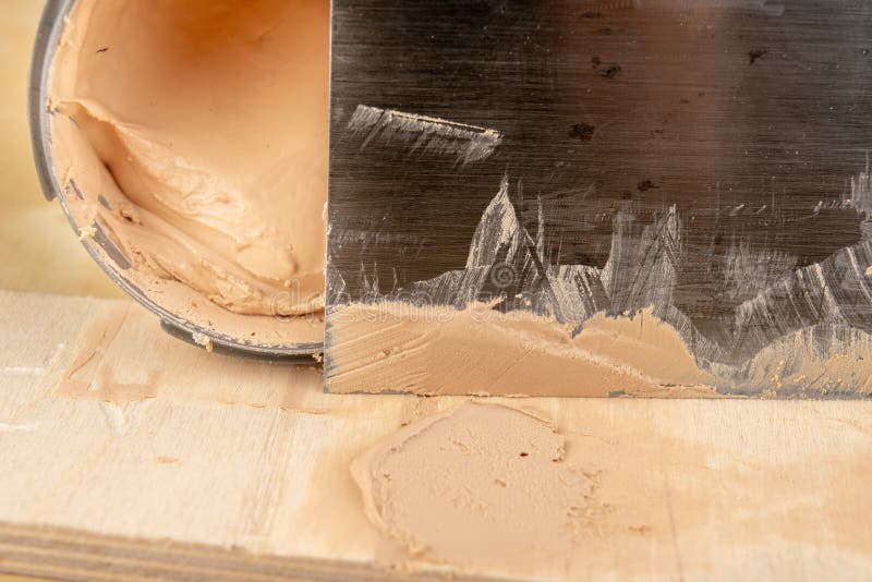 Filling Compound for Patching Wood. Patching Boards with a Leveling ...