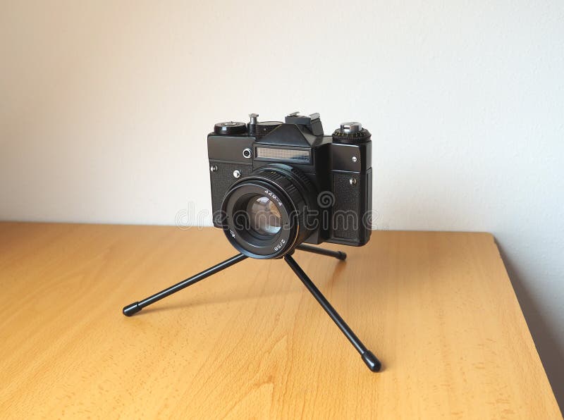 Vintage camera on a tripod stock photo. Image of clasic - 172681222