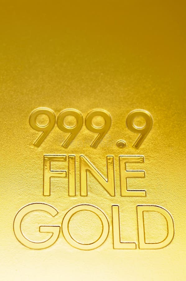 50g Fine Gold 999,9 stock image. Image of gold, glow - 39105957