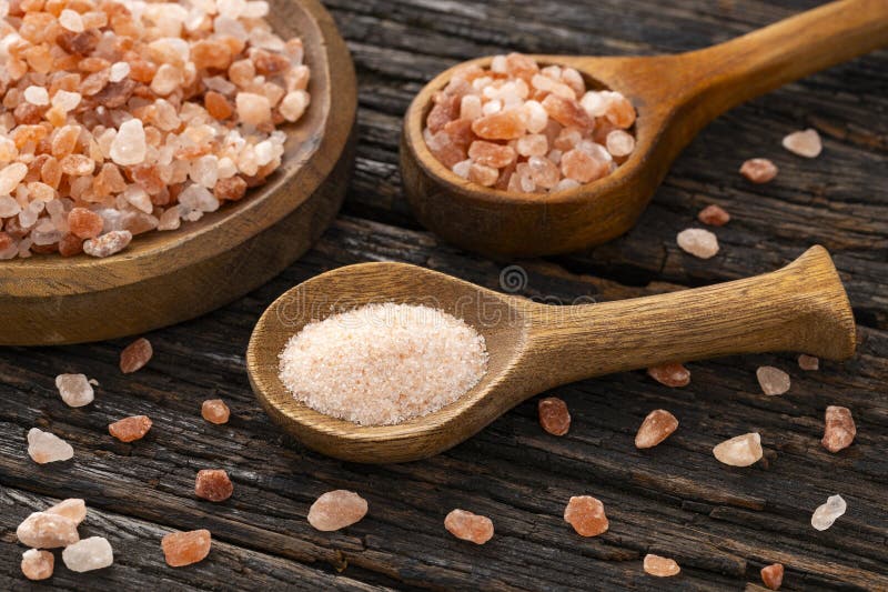 Fine Pink Himalayan Salt - Salt in Pure Crystals in Two Spoons Stock ...