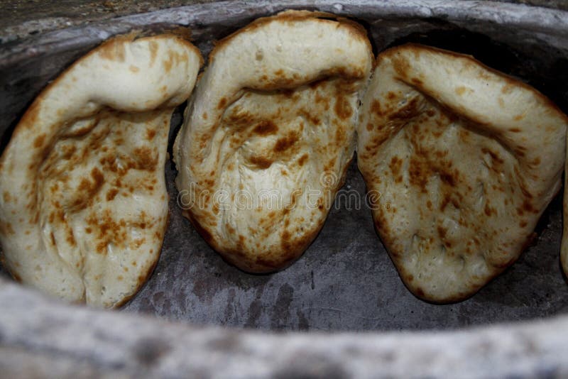 Finely Fried Breads Inside Tandir Pan Stock Image - Image of lunch ...