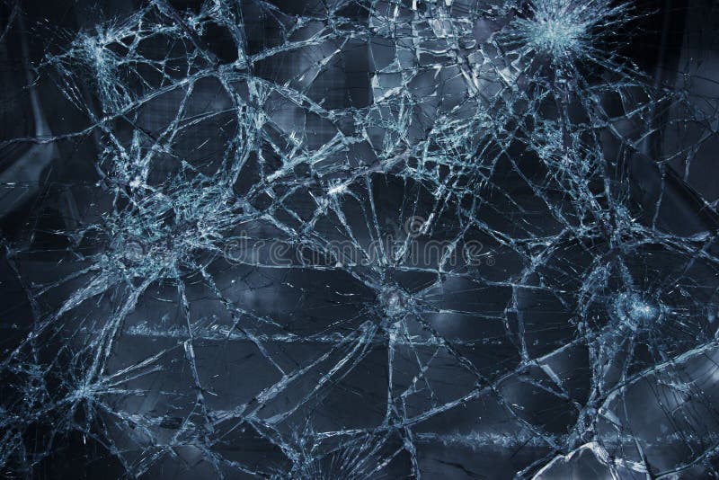 Finestra rotta immagine stock. Immagine di naufragio, incrinato - 2260269