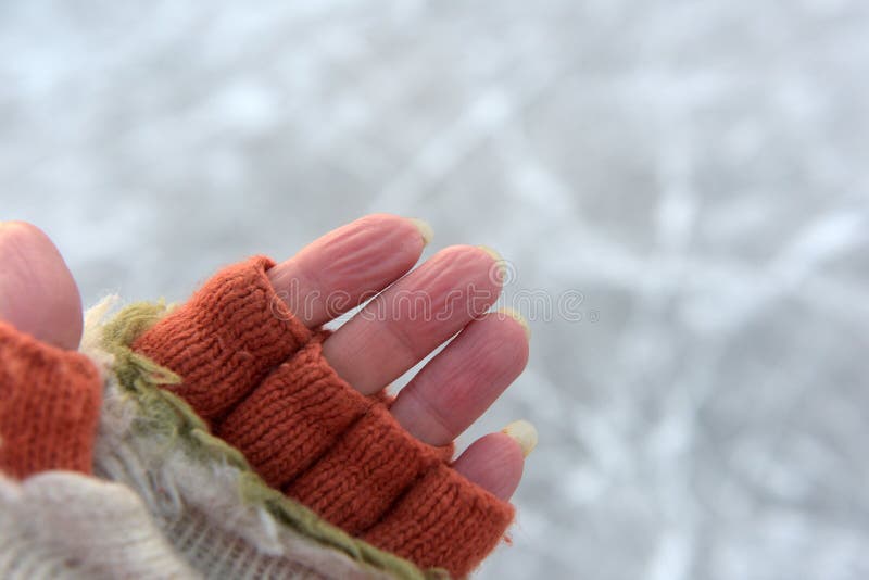 Eingefroren Stockfotos und Bilder - Laden Sie 762,485 lizenzfreie Fotos ...