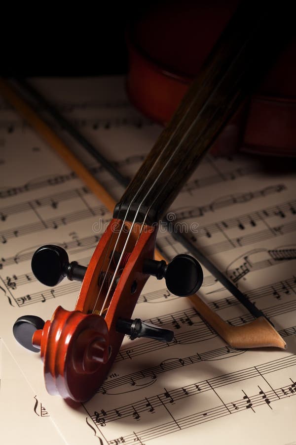 Fiol arkivfoto. Bild av skjutit, stega, utrustning, violett - 21114604