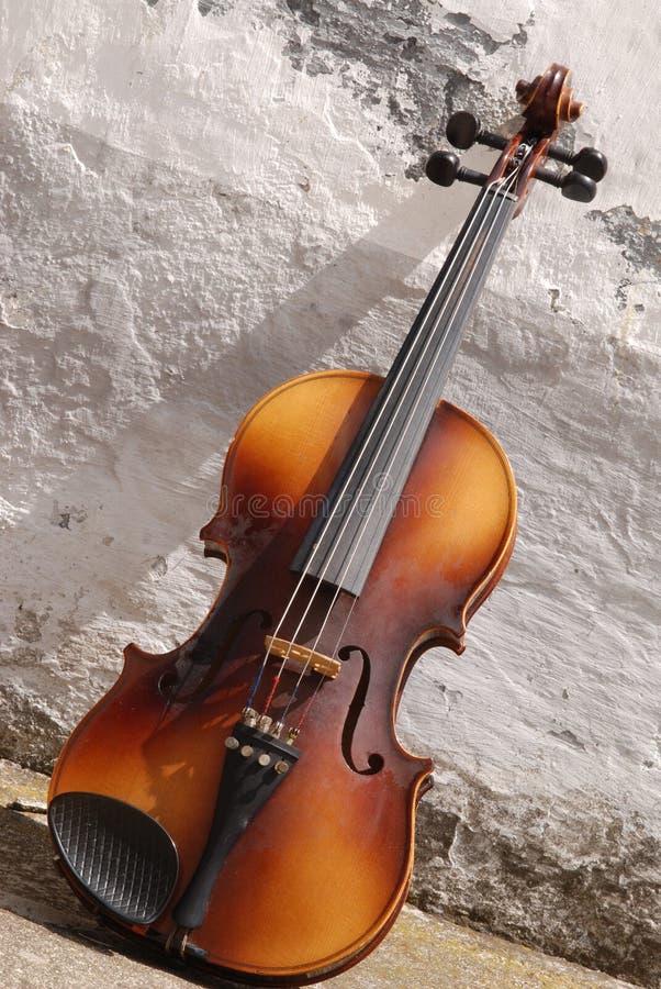 Fiol fotografering för bildbyråer. Bild av bakgrund, konsert - 2630677