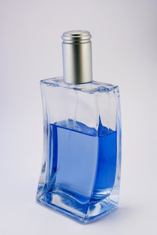 Fiole Avec Le Liquide Bleu Photos Stock - Téléchargez 1,701 Photos ...