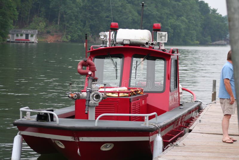 Fire Boat Picture. Image: 1003156