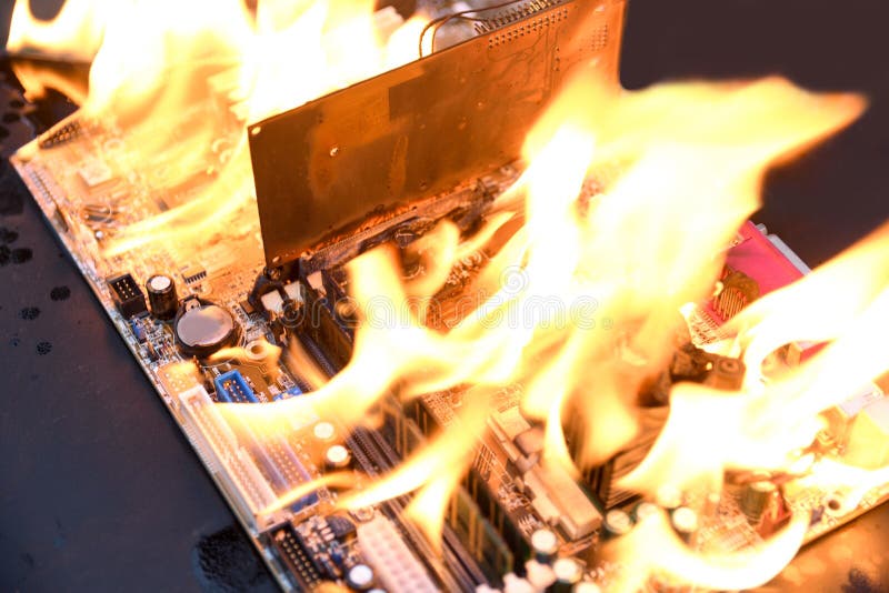 Fire Burzing, Razendcomputer Moederbord, Cpu, Gpu En Videokaart ...