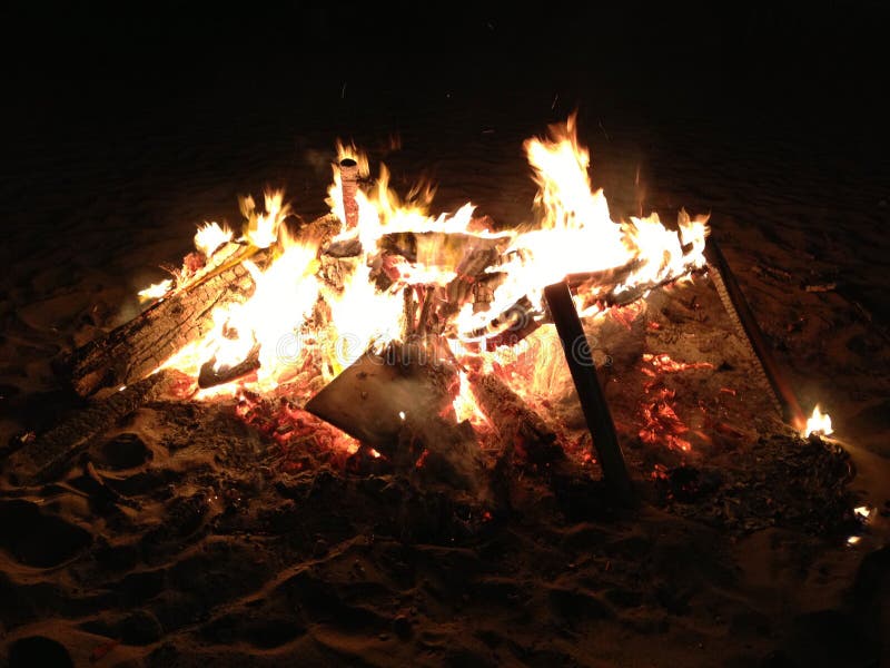 Fire, Campfire, Heat, Bonfire Picture. Image: 129083296