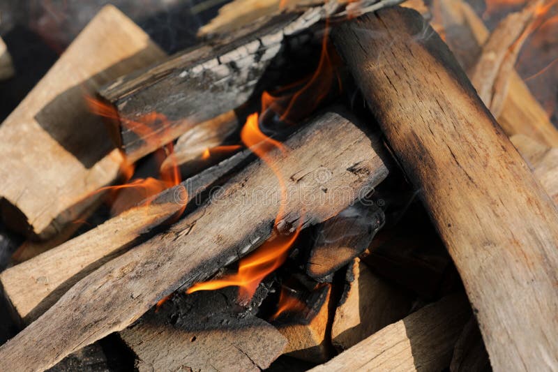 Fire Campfire Wood Fire Embers Stock Image - Image of glow, heating ...