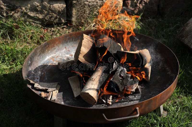 Fire Campfire Wood Fire Embers Stock Image - Image of firewood, heating ...