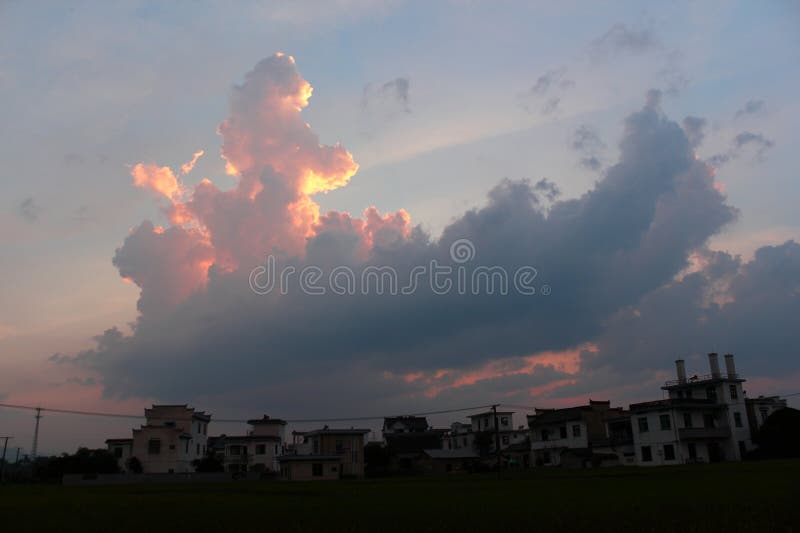 The Fire Cloud is a Breathtaking Atmospheric Phenomenon with Its ...