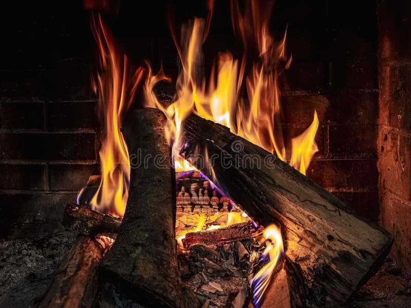 Fuoco dentro stock image. Image of fascinating, mesmerizing - 320699029