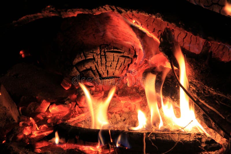 Fire Flame, a Large Log Fire on a Dark Night Stock Photo - Image of ...