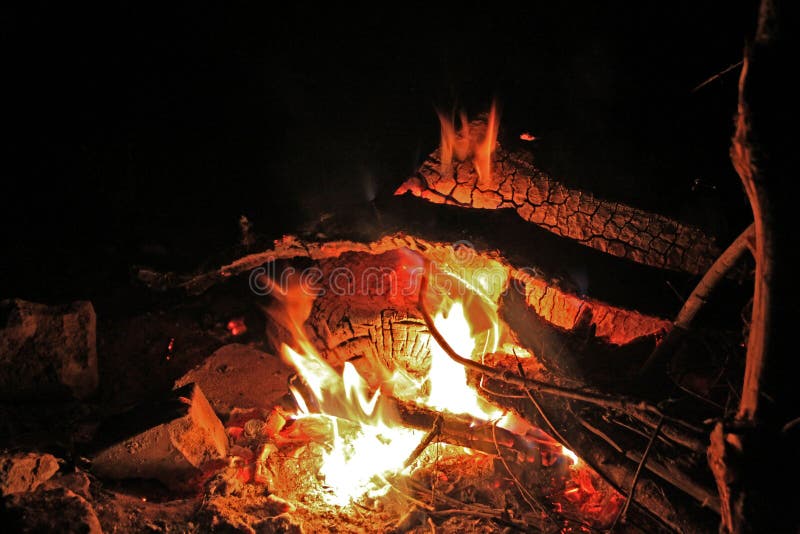 Fire Flame, a Large Log Fire on a Dark Night Stock Photo - Image of ...