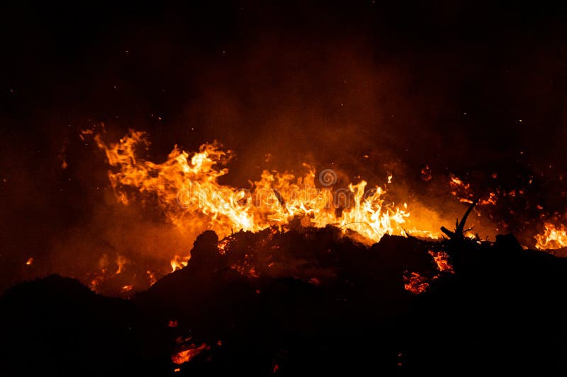 Fire Flame Smoke Background Black Stock Image - Image of energy, smoke ...