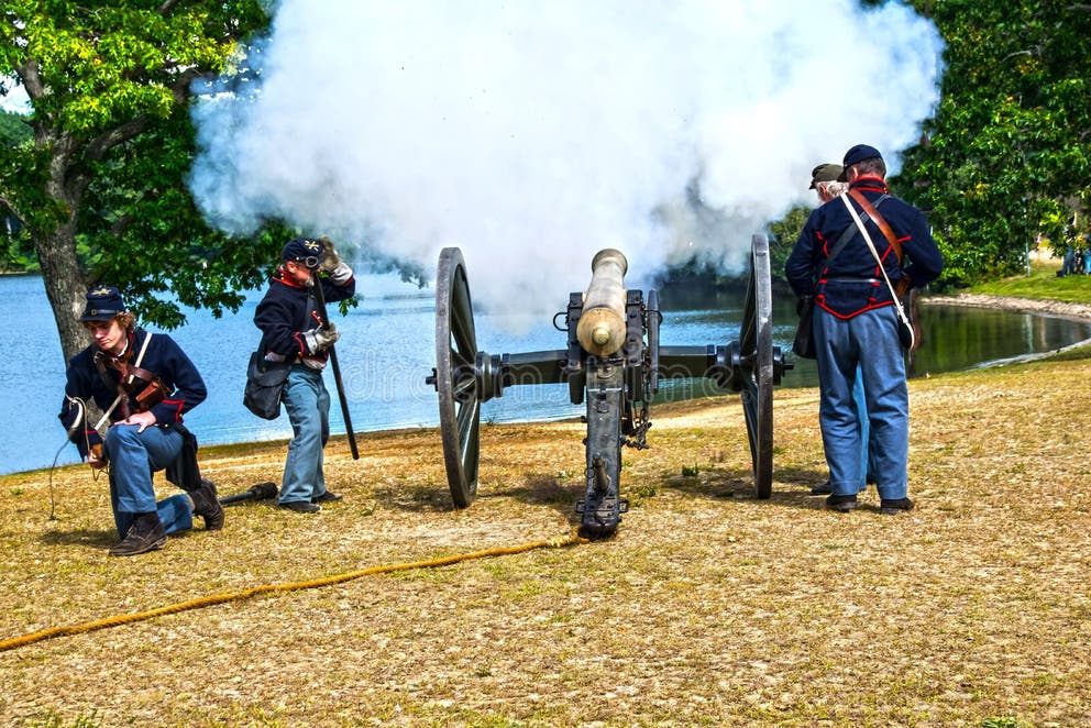 Fire editorial image. Image of still, life, howitzers - 59567735