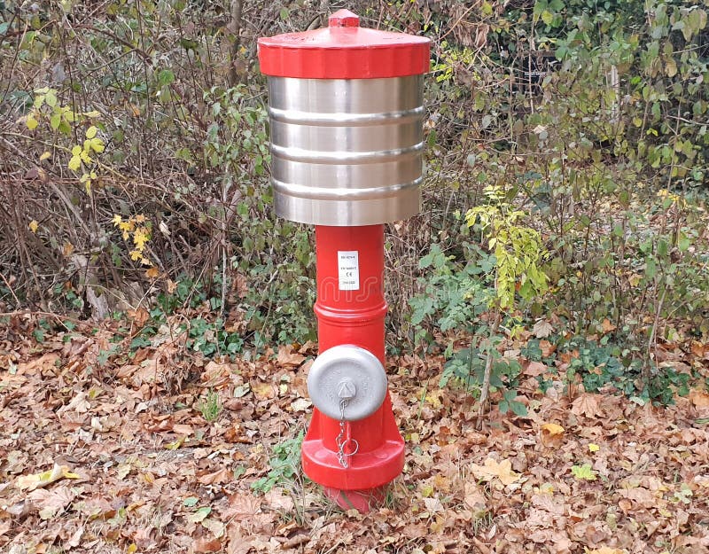 Fire hydrant editorial stock photo. Image of atumn, hydrant - 131250043