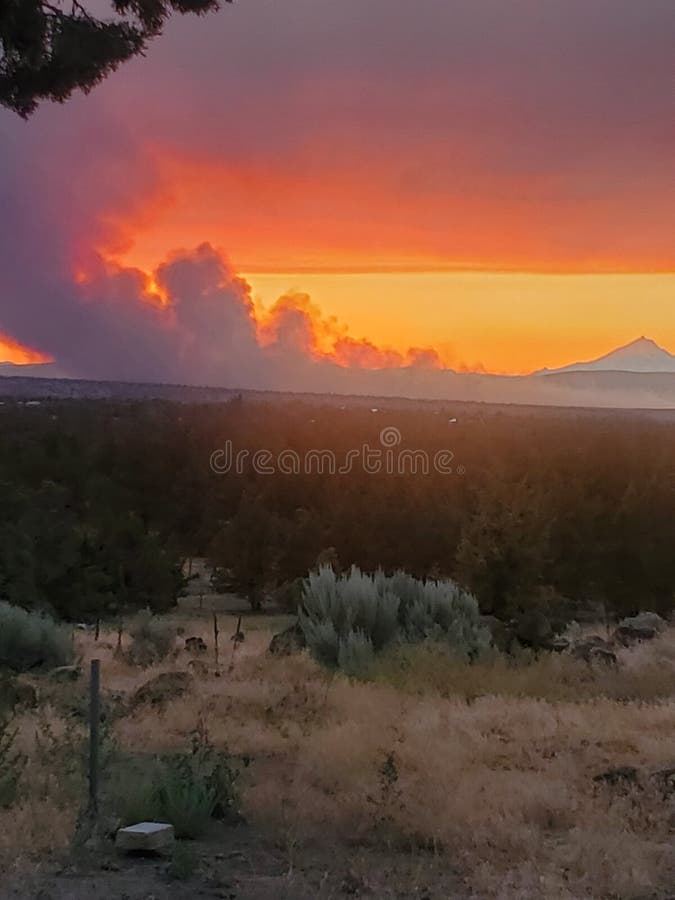 Fire in Redmond stock image. Image of redmond, smoke - 224689513