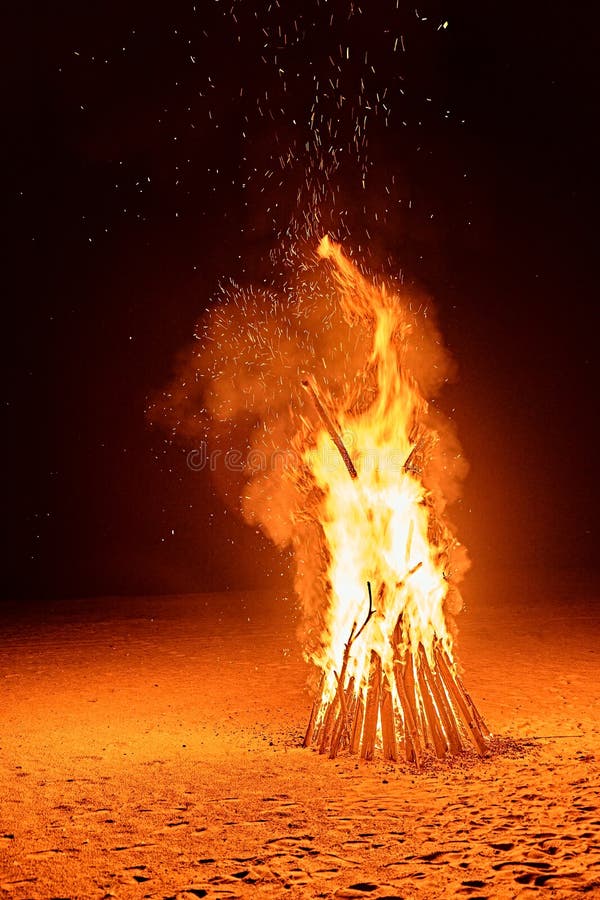 457 Beach Campfire Sparks Stock Photos - Free & Royalty-Free Stock ...
