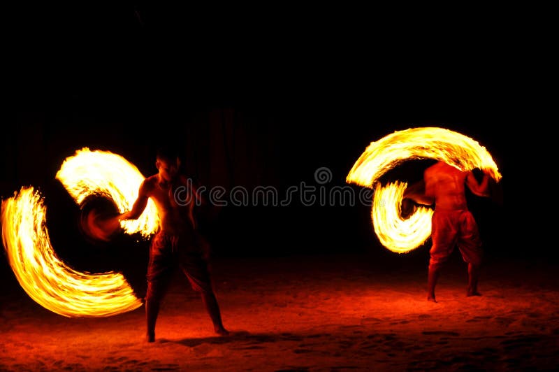 Fire Show editorial image. Image of danger, bizarre, heat - 48243950