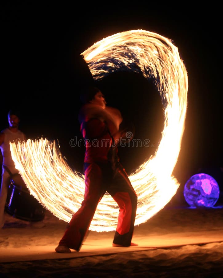Fire Show editorial photo. Image of circle, burning, juggler - 31083436