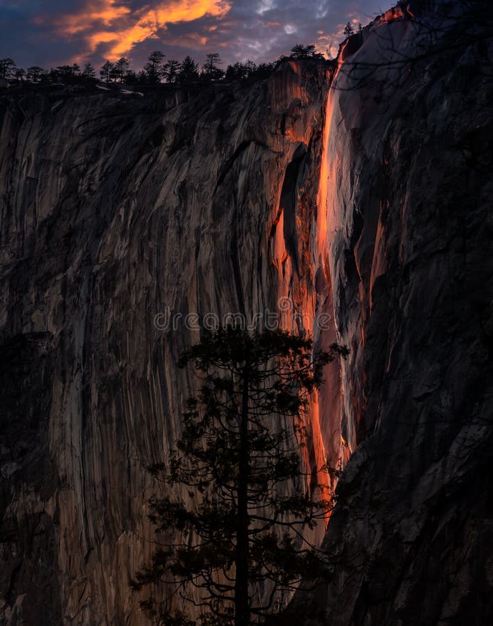 The Firefall on El Capitan, Yosemite National Park, California Stock ...