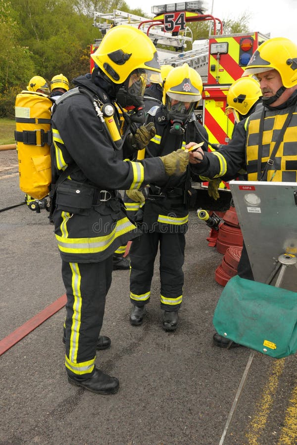 Firefighter in Breathing Apparatus BA BASCA Editorial Photo - Image of ...