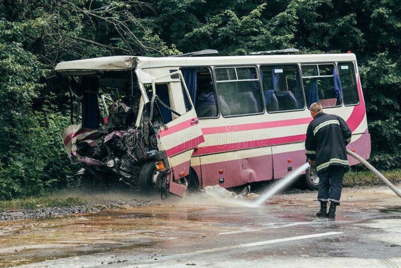 Bus accident stock photo. Image of damage, pain, crash - 32529016