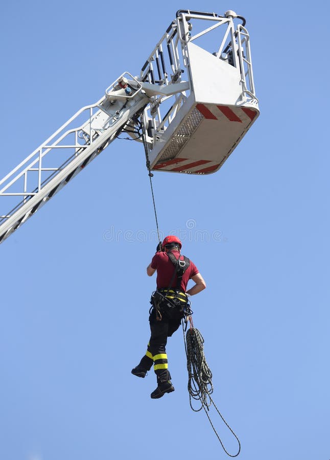 Firefighter Hung Rope Climbing Practical Exercise Stock Photos - Free ...