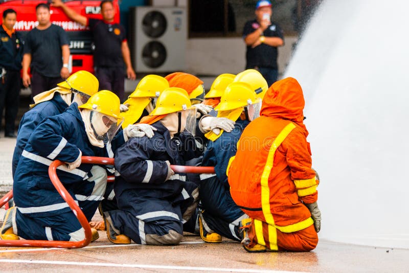 Firefighters training editorial photo. Image of blaze - 100779471