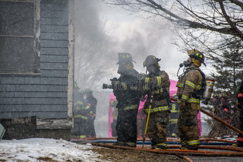 Firefighters At Live Burn Training Editorial Stock Image - Image of ...