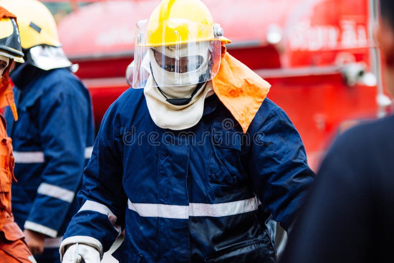 Firefighters training editorial photography. Image of arson - 100779387