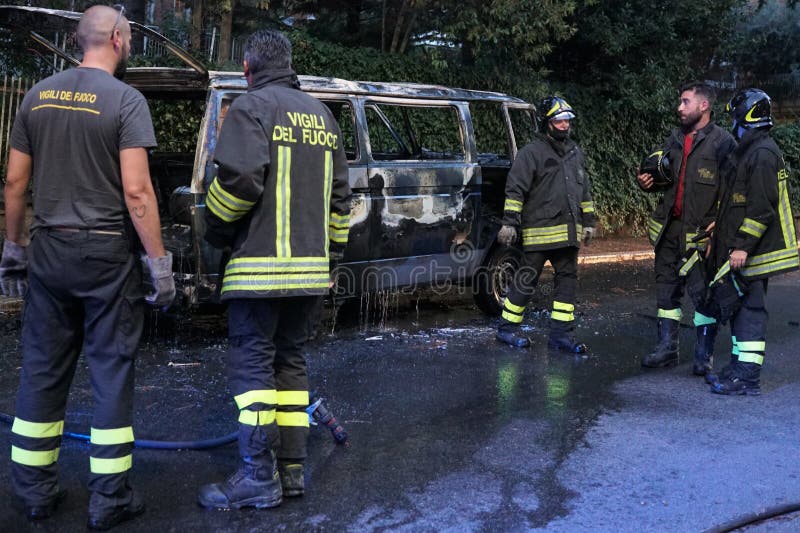 Firefighters at work editorial photography. Image of fighting - 123650552