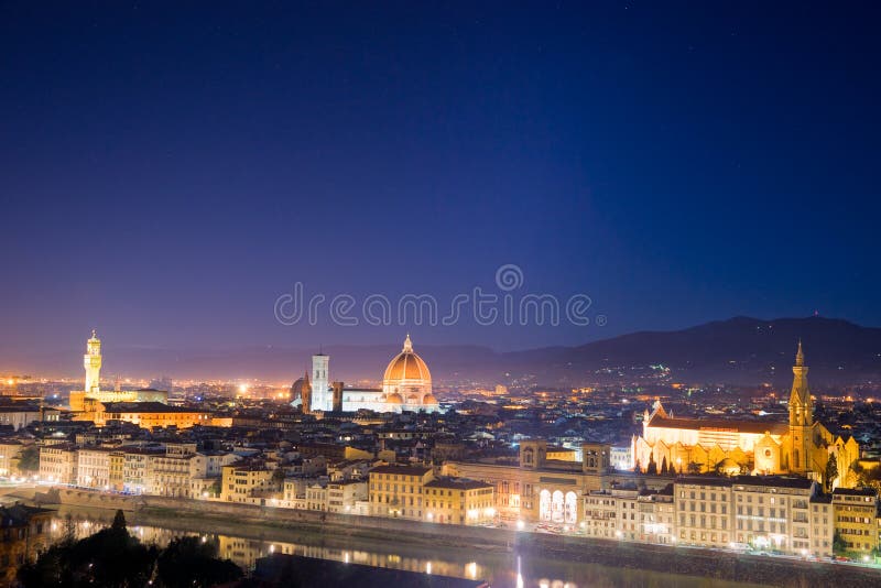 Firenze, Vista Di Notte Da Piazzale Michelangelo. Fotografia Stock ...