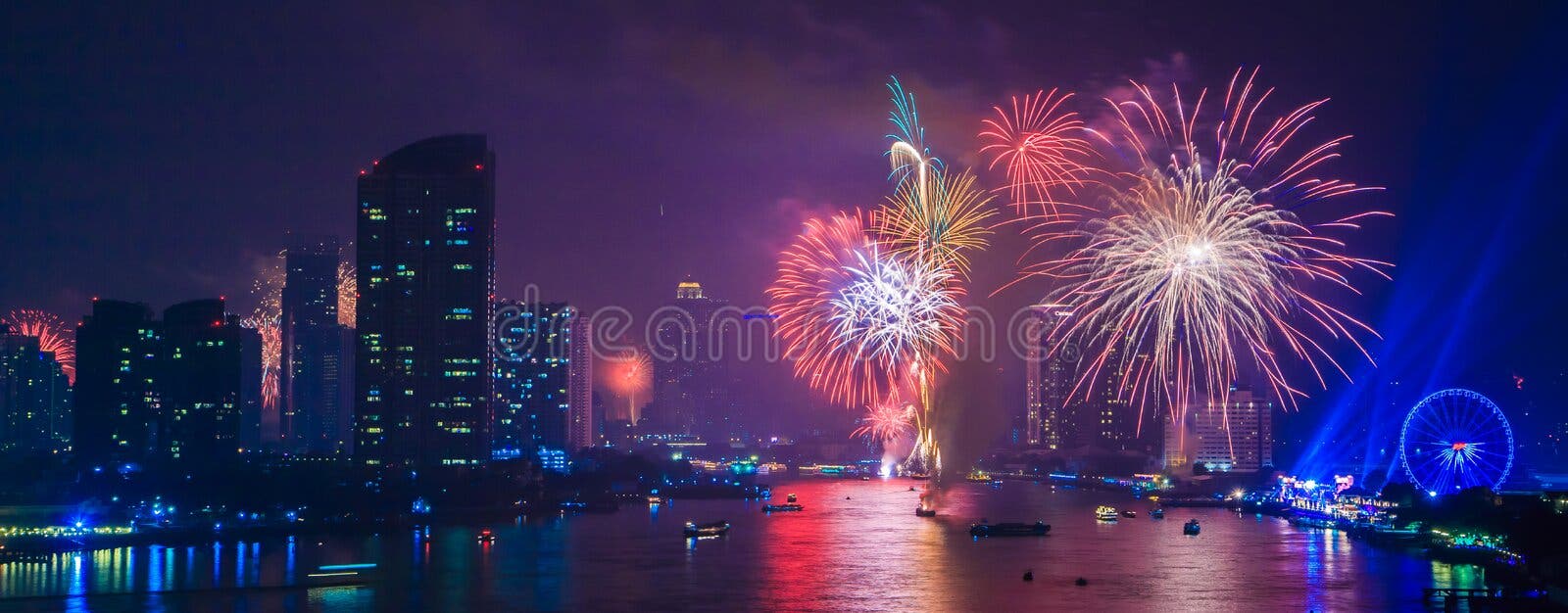 Sydney Harbour NYE Fireworks Panorama Stock Image - Image of australia ...