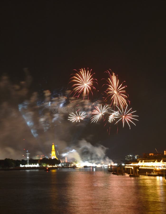 Firework on New Year Countdown at Temple of Dawn Stock Image - Image of ...